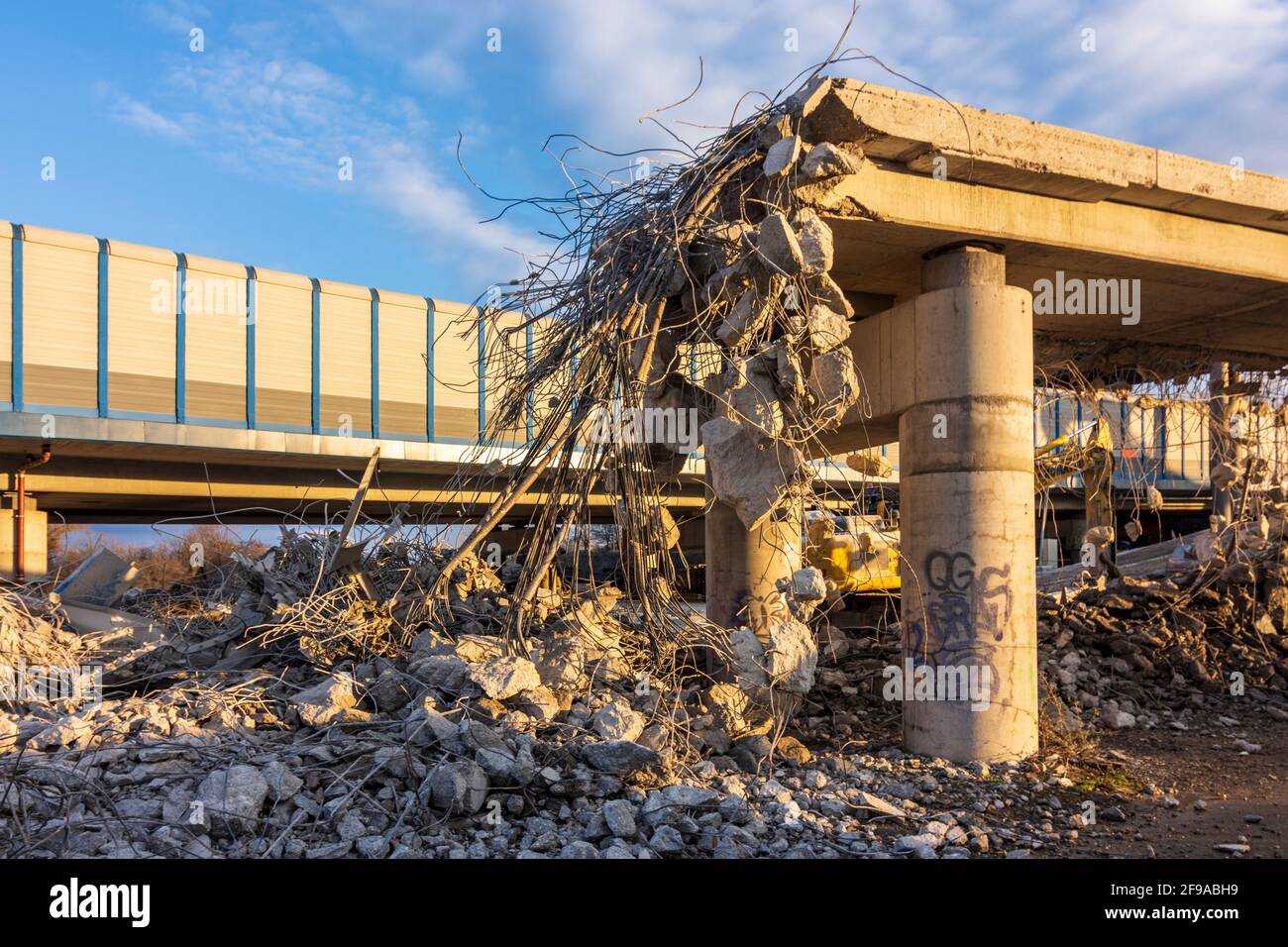 Freeway 11 hi-res stock photography and images - Alamy