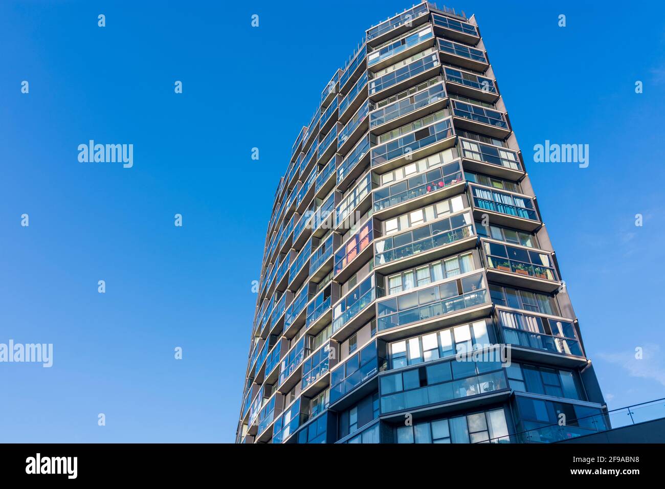 10 storey apartment building hi-res stock photography and images - Alamy