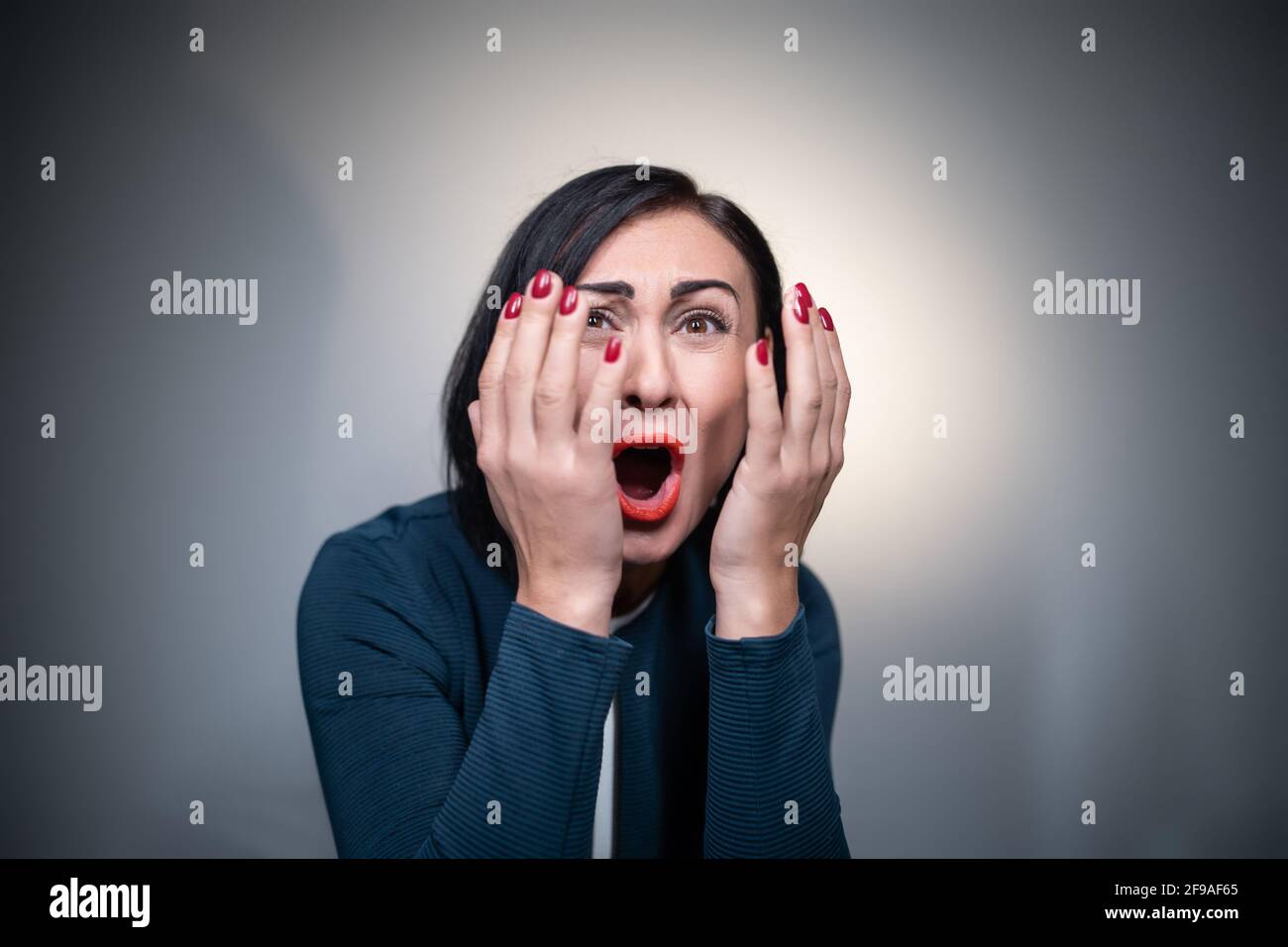 Woman face closeup scared afraid hi-res stock photography and images ...
