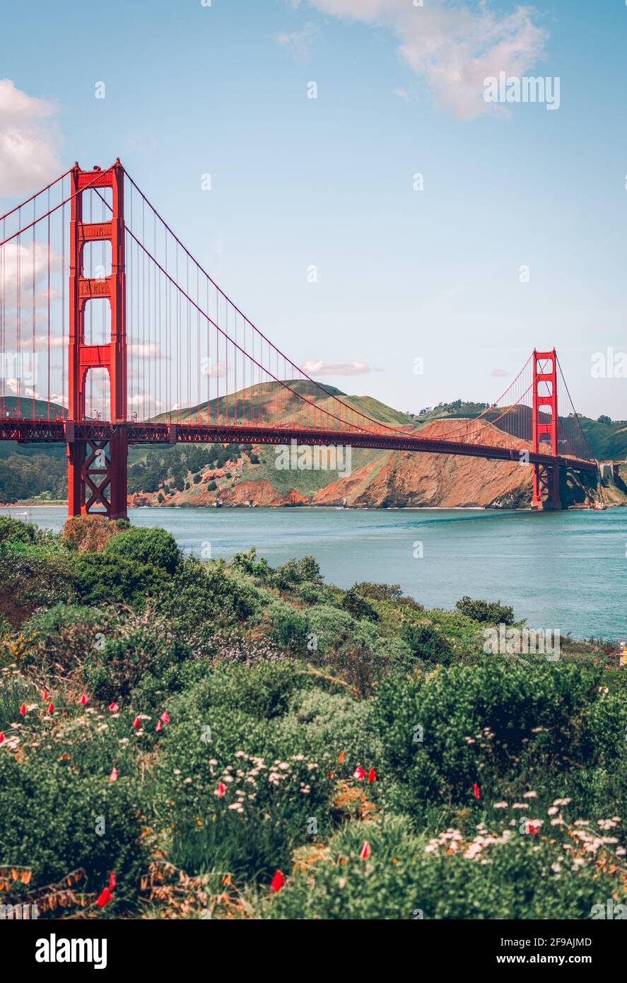 Golden gate bridge viewpoint hi-res stock photography and images - Alamy