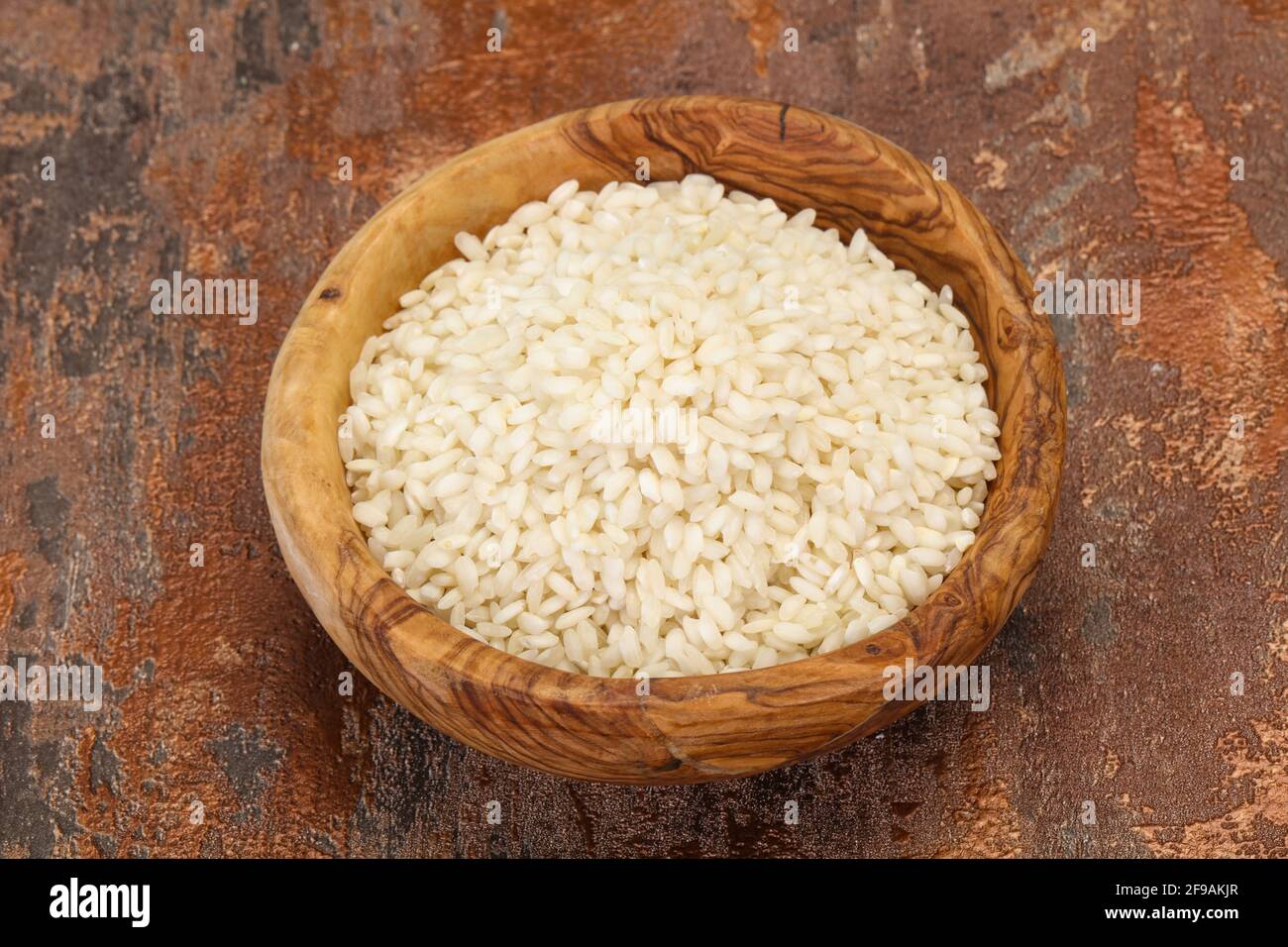 Raw Arborio rice for Italian risotto Stock Photo - Alamy