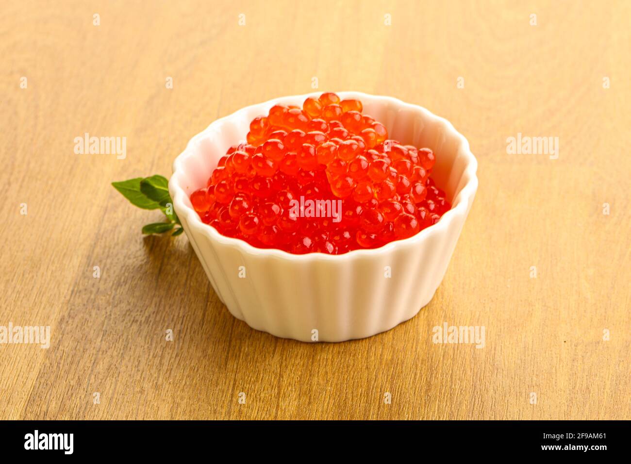 Russian Red caviar in the bowl Stock Photo - Alamy