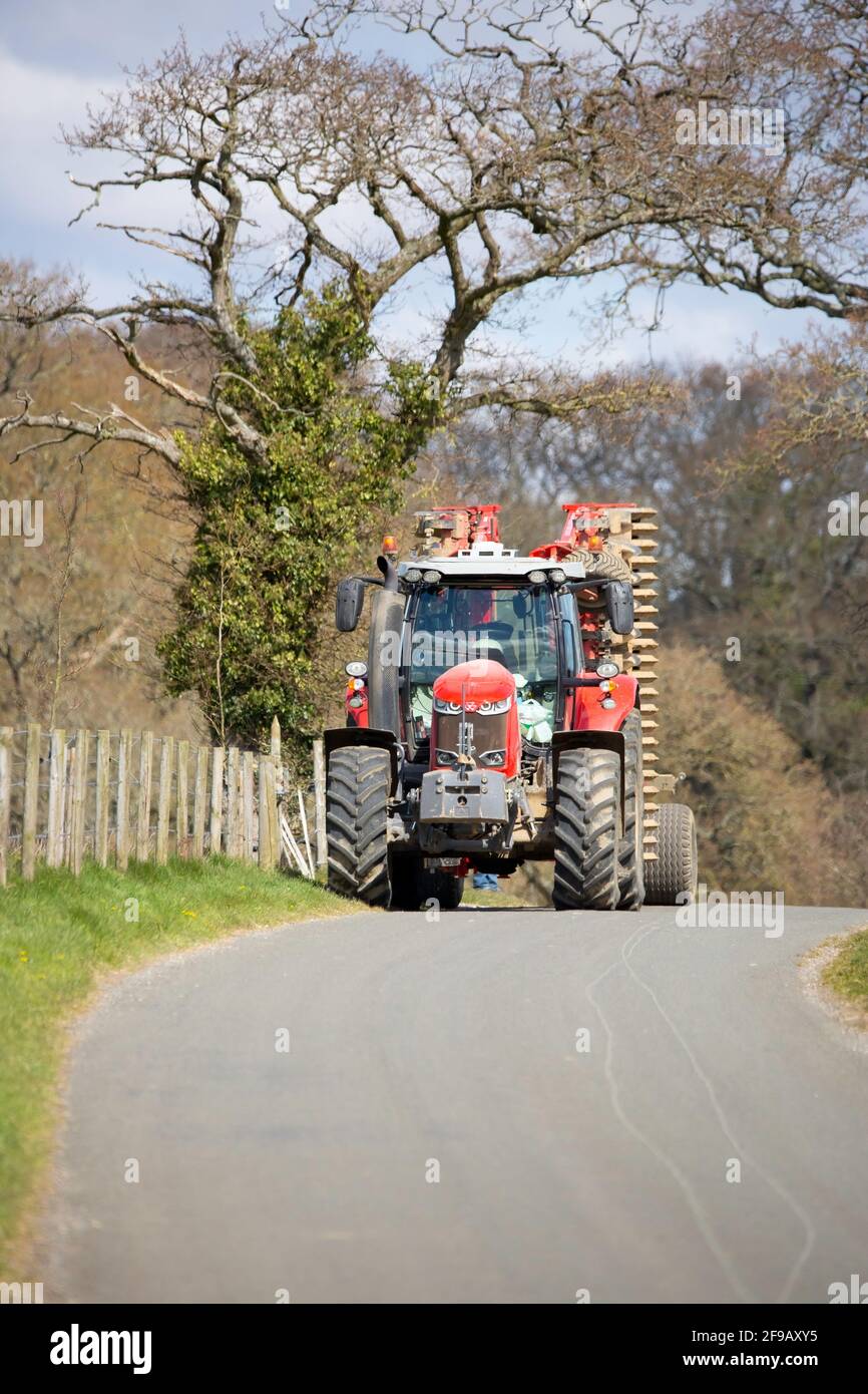 Tractor Country Road High Resolution Stock Photography and Images - Alamy