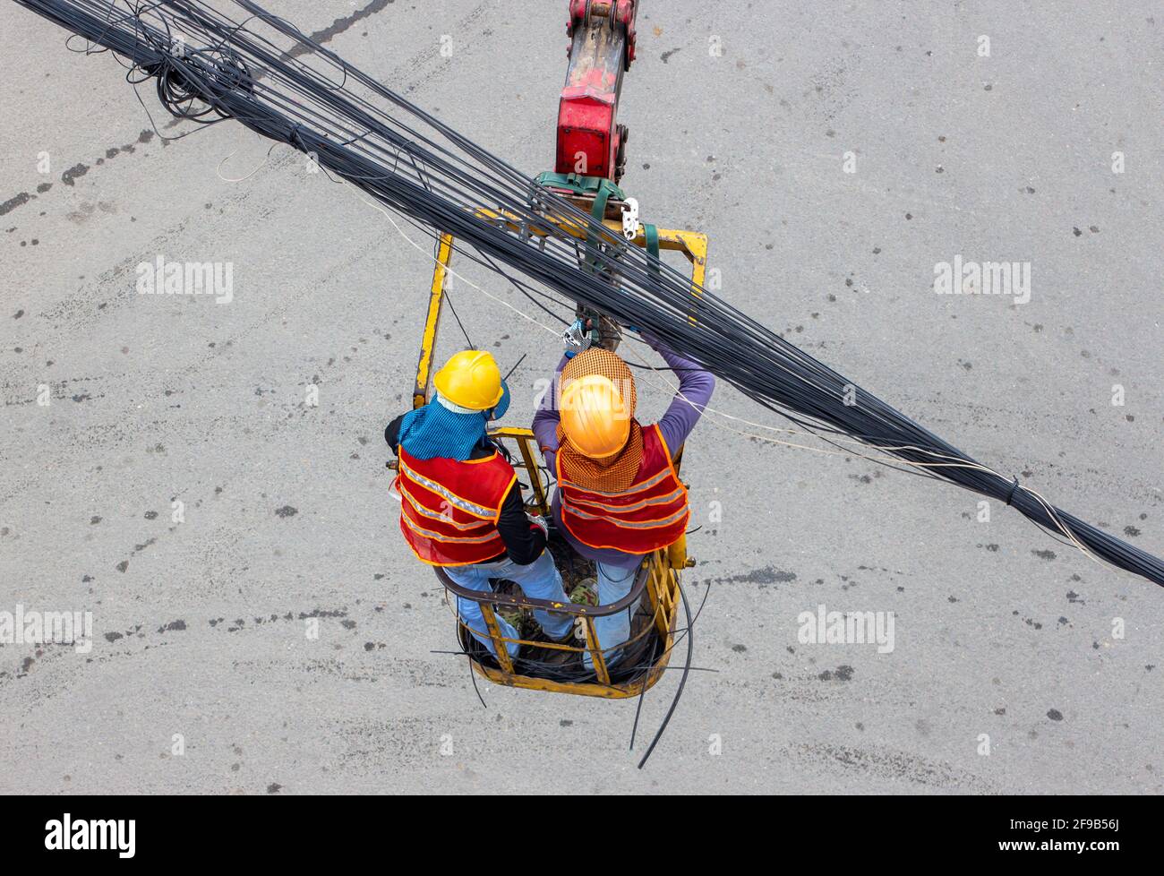 Electrical cable road hi-res stock photography and images - Alamy