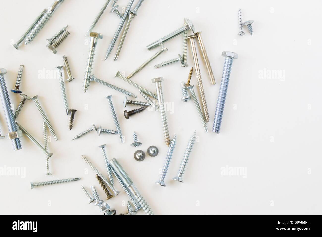 Different screws hi-res stock photography and images - Alamy