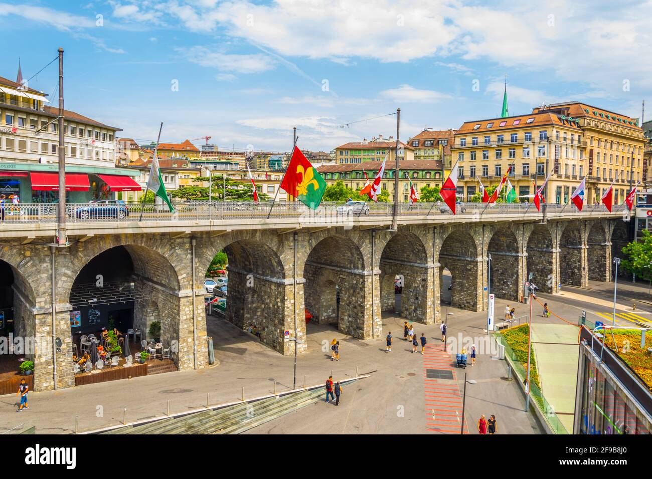 Switzerland view of the grand pont hi-res stock photography and images ...