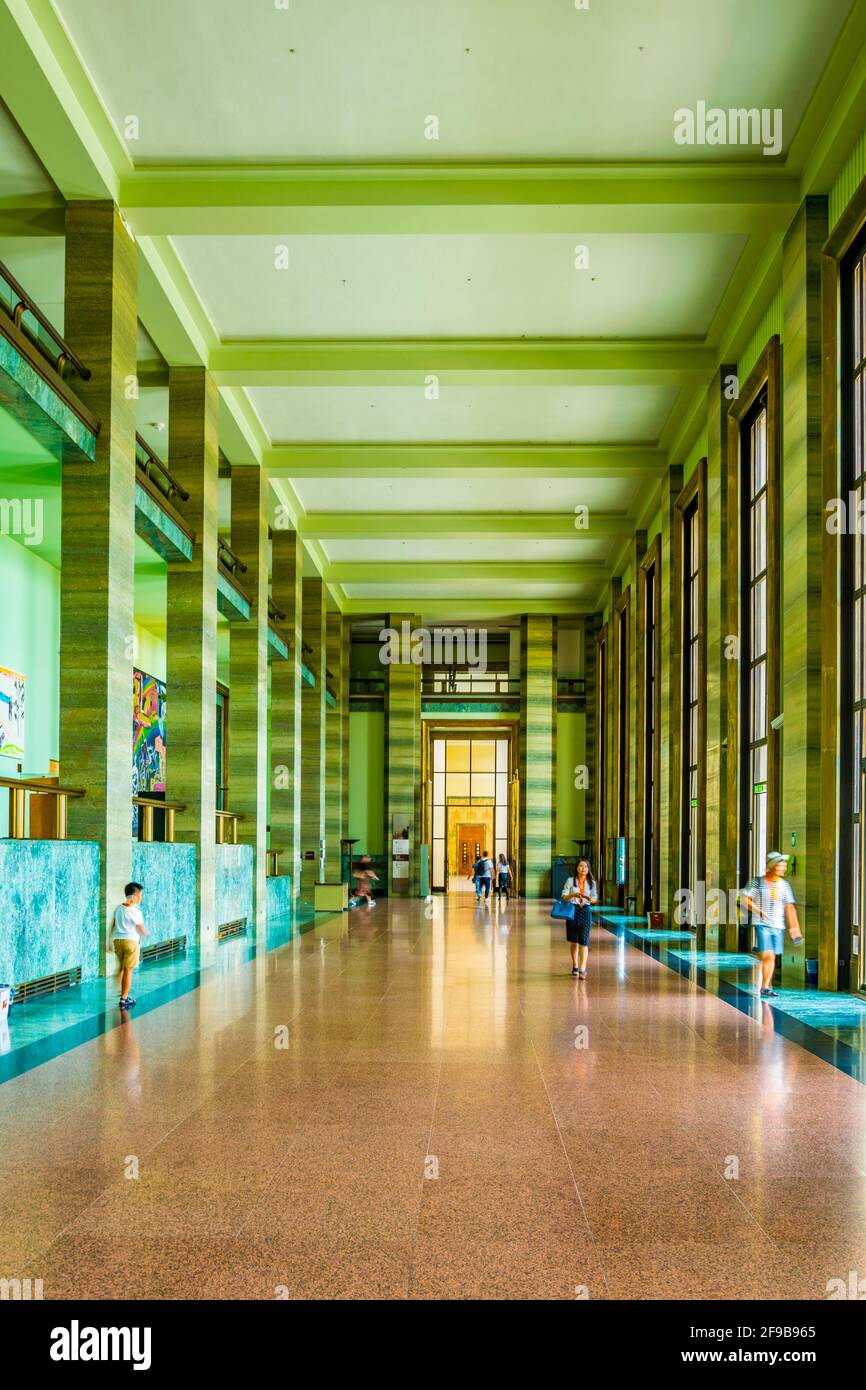 United nations headquarters interior hi-res stock photography and ...