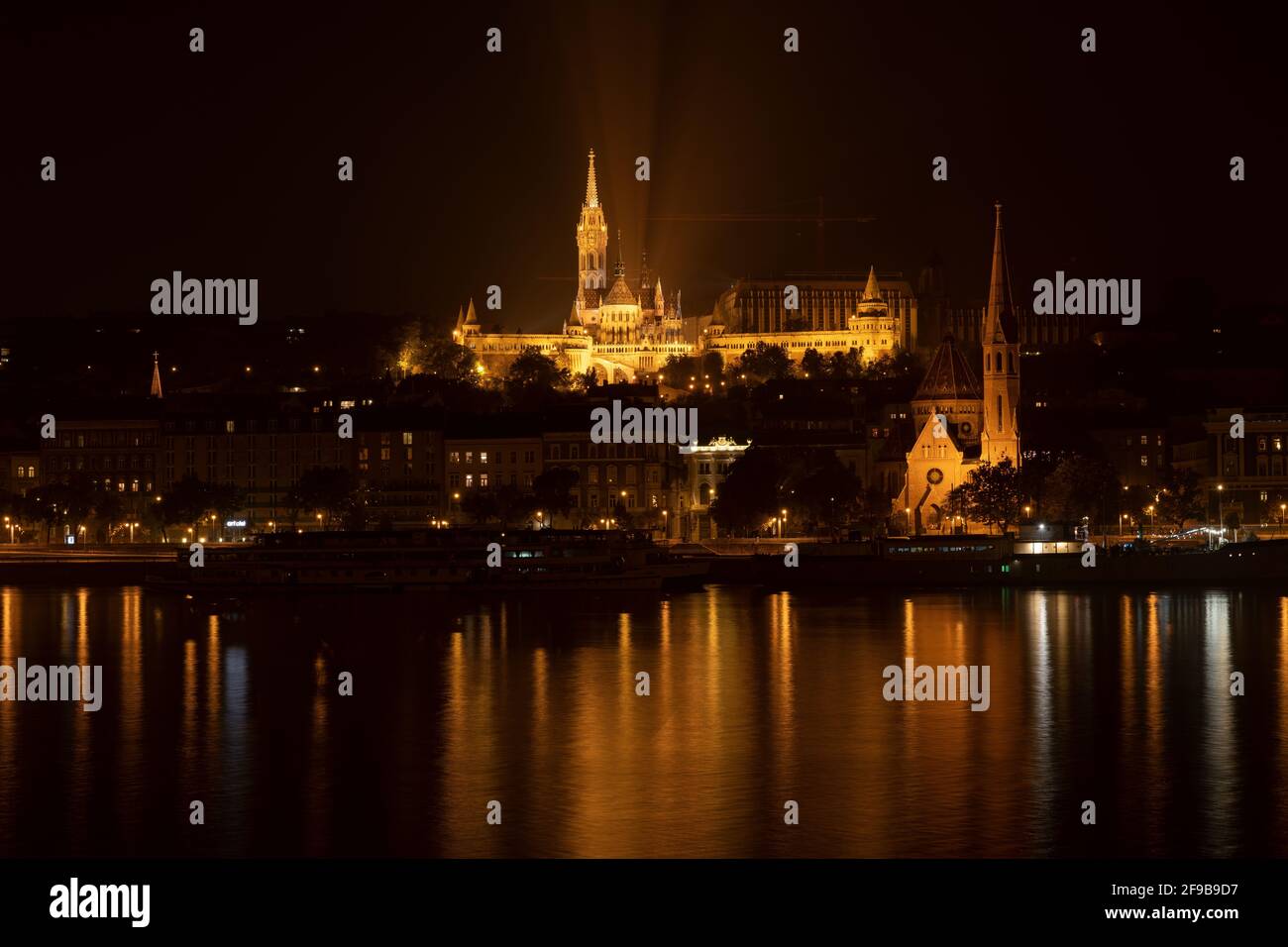 Night hi res hi-res stock photography and images - Alamy