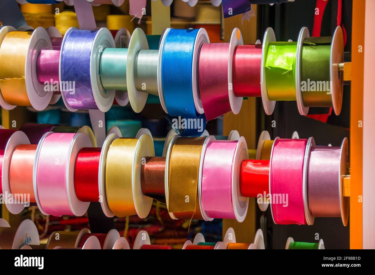Satin tapes hi-res stock photography and images - Alamy