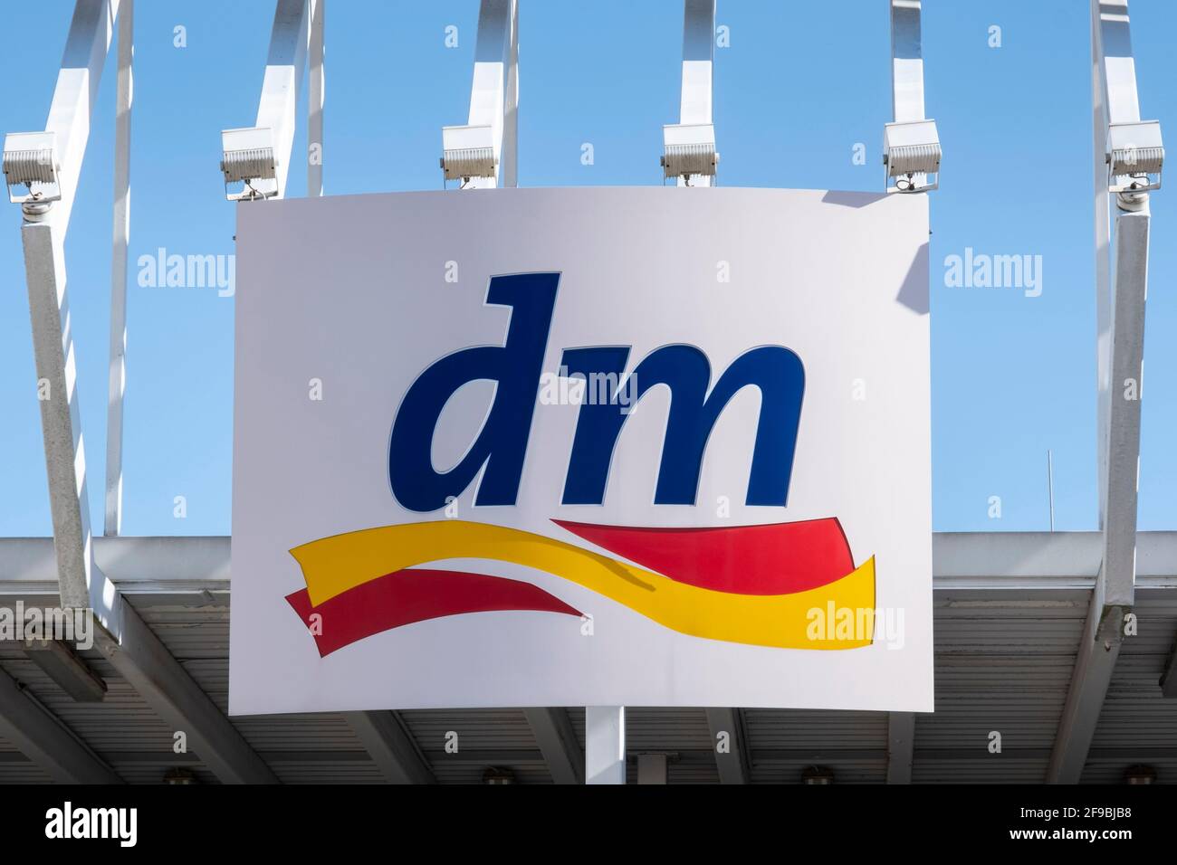 Dm font hi-res stock photography and images - Alamy