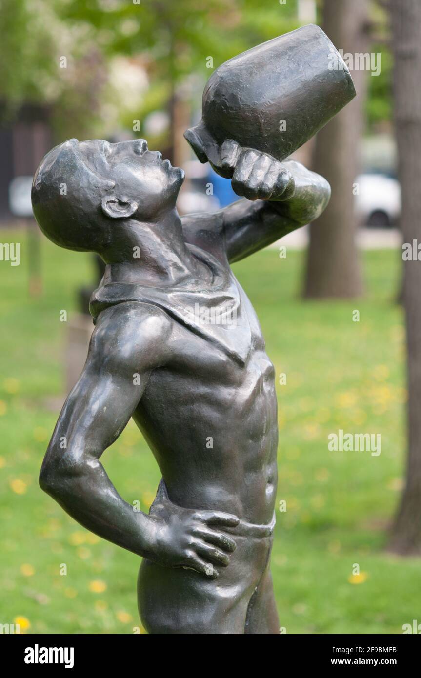 Harvester by Florence Wyle (1940 Stock Photo - Alamy