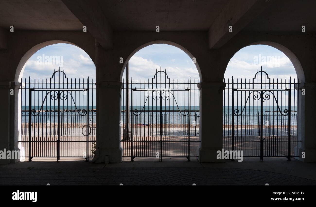 Pavilion gates hi-res stock photography and images - Alamy