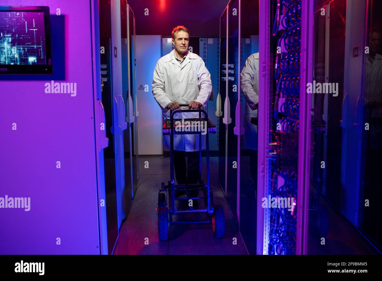 Data science tools hi-res stock photography and images - Alamy