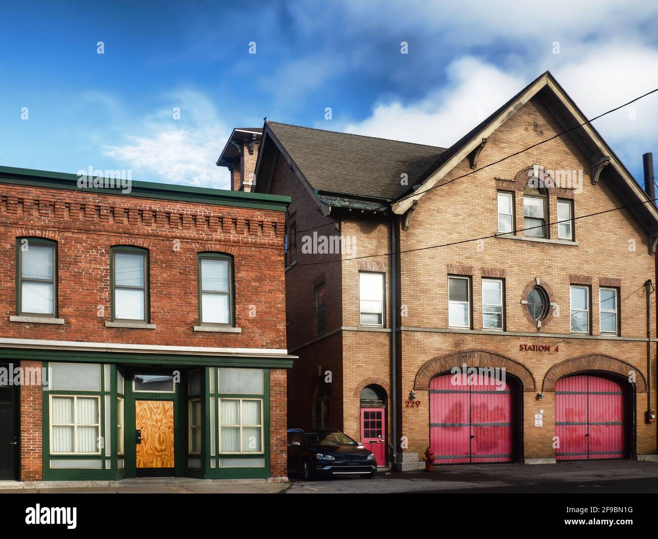 Small old fashioned fire station on Syracuse's northside Stock Photo ...
