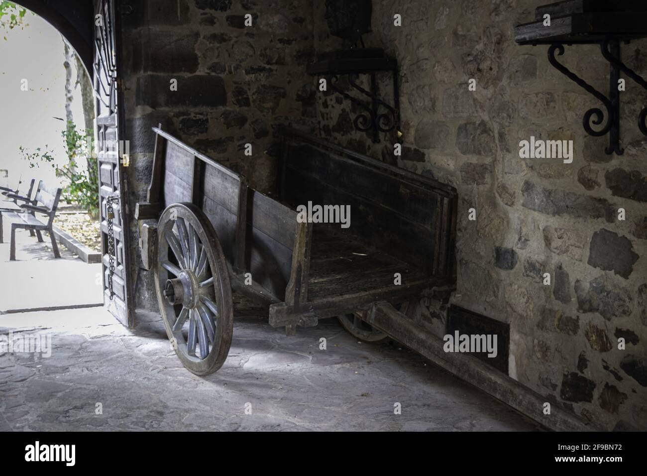 Old wooden cart stone hi-res stock photography and images - Alamy
