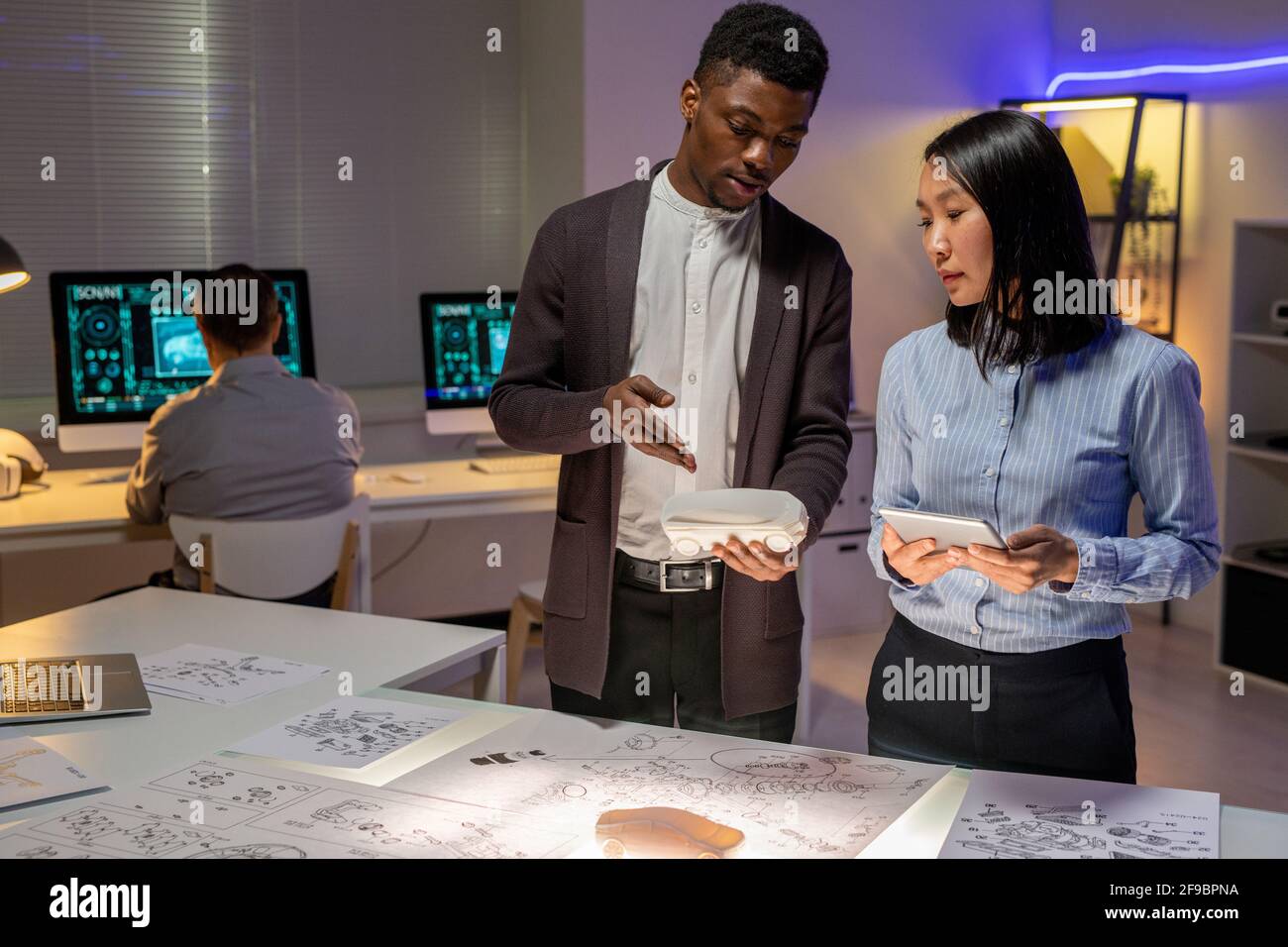 American car designer hi-res stock photography and images - Alamy