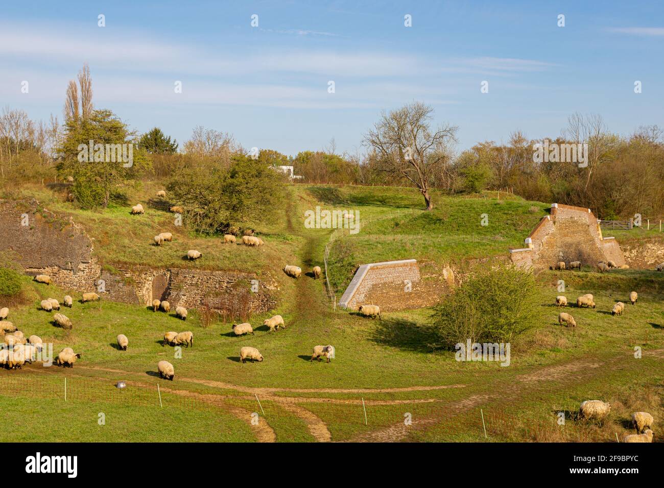 18th century farm land hi-res stock photography and images - Alamy