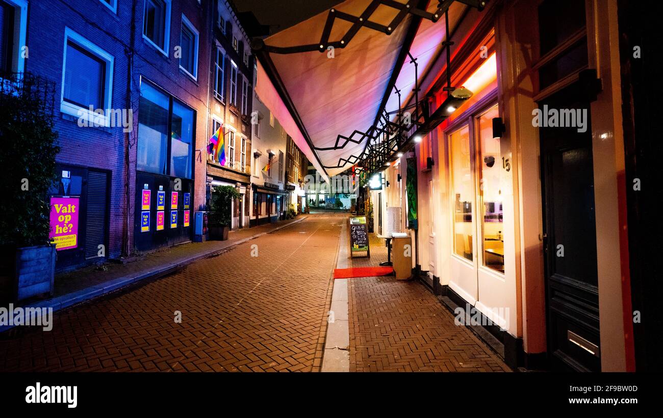 Shop awning hi-res stock photography and images - Alamy