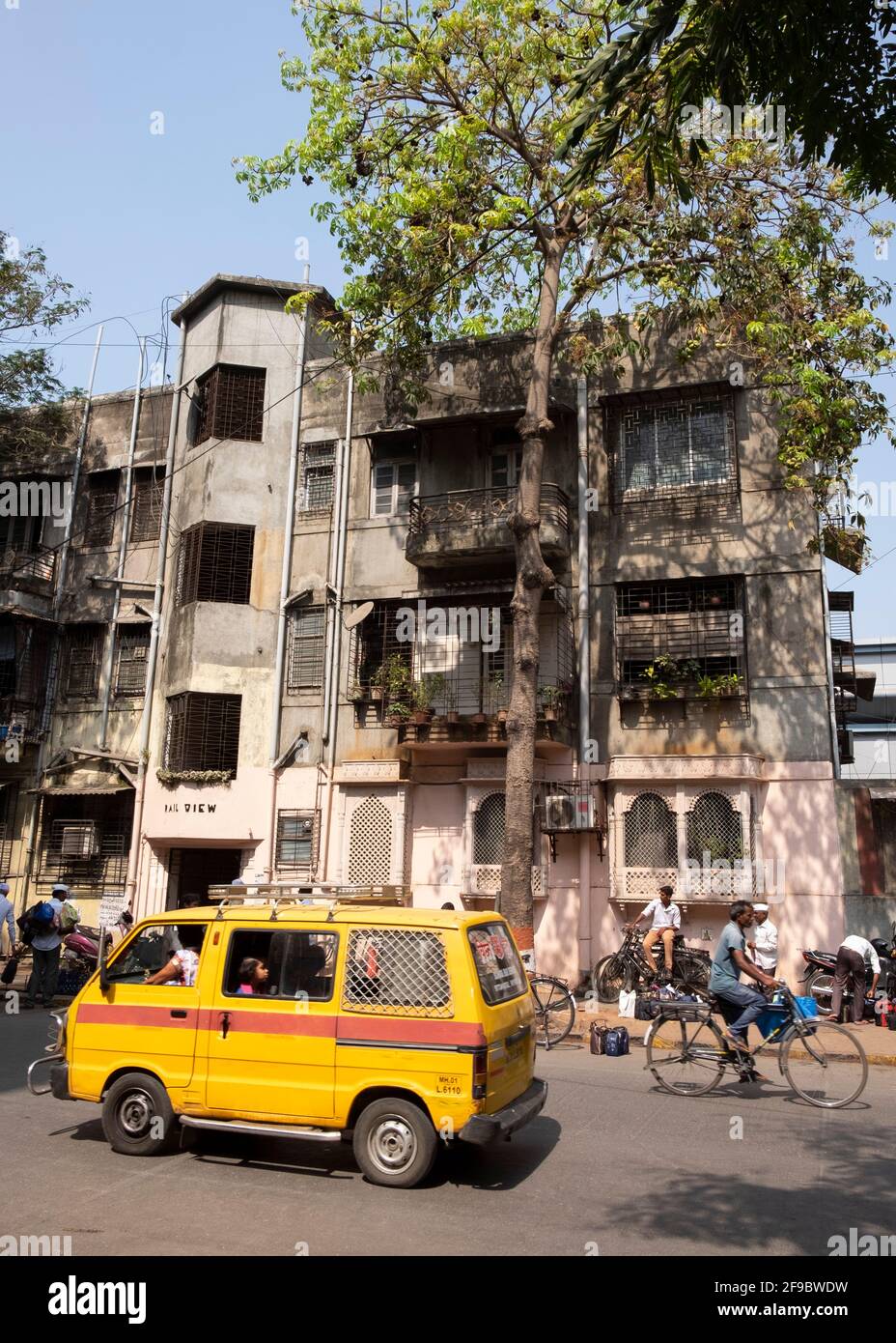 Indian suburb building hi-res stock photography and images - Alamy