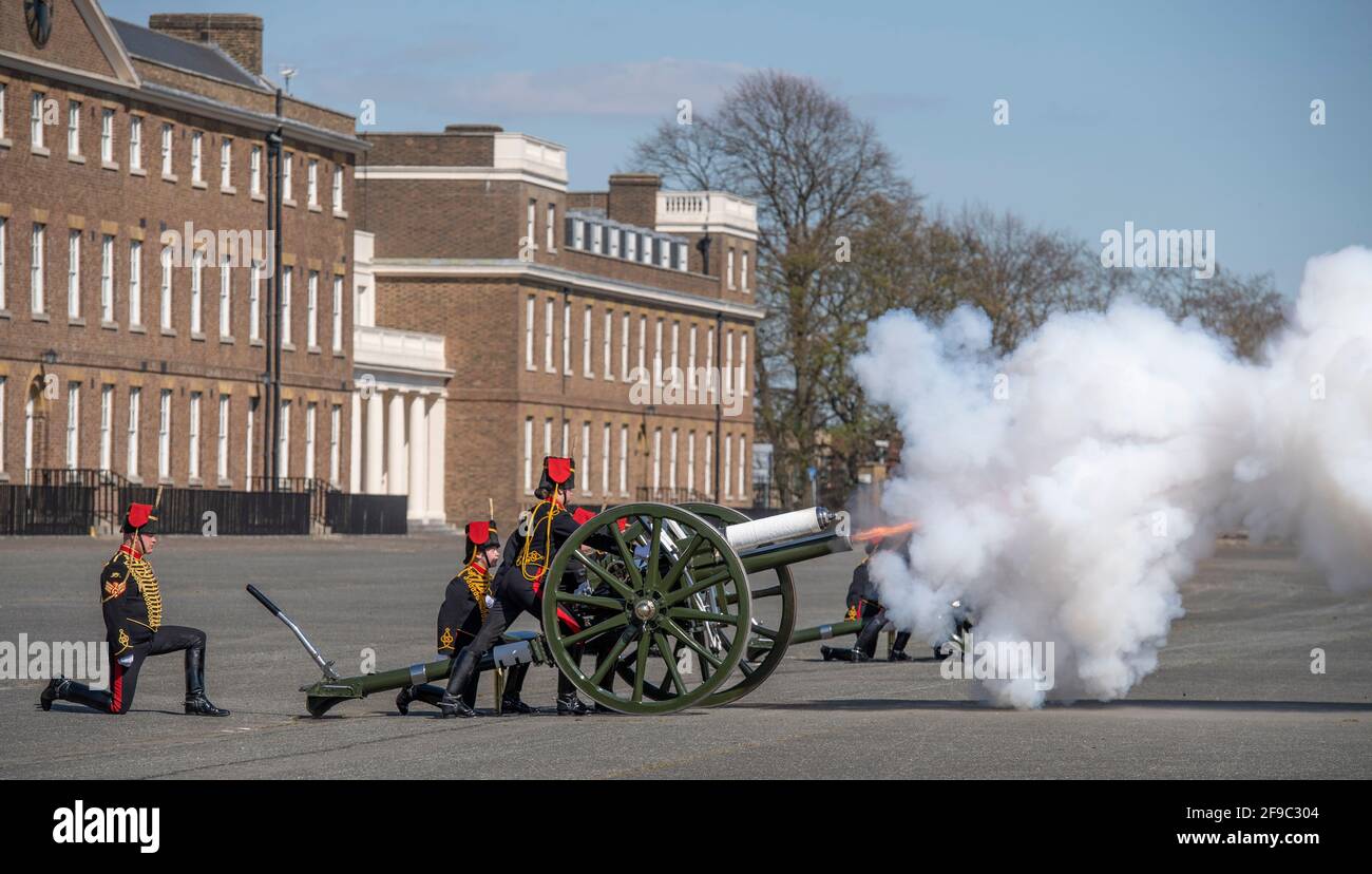 Woolwich gun hi-res stock photography and images - Alamy