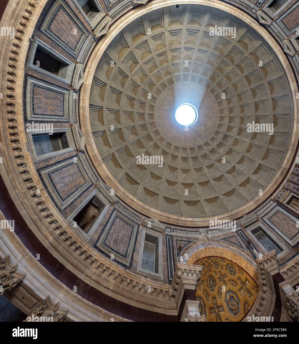 Light beam ceiling hi-res stock photography and images - Alamy