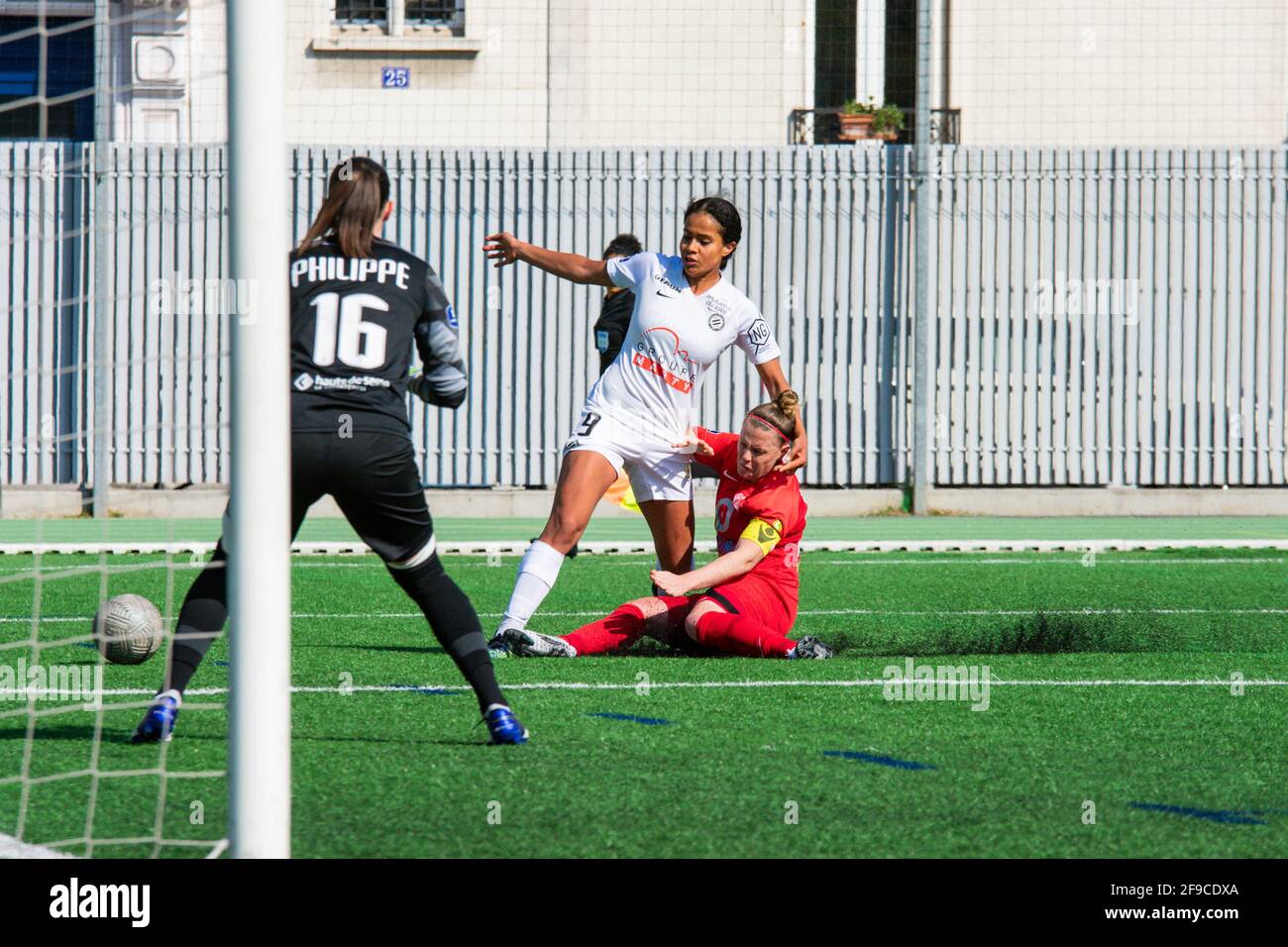 Mary Fowler of Montpellier Herault Sport Club and Gwenaelle Butel of ...