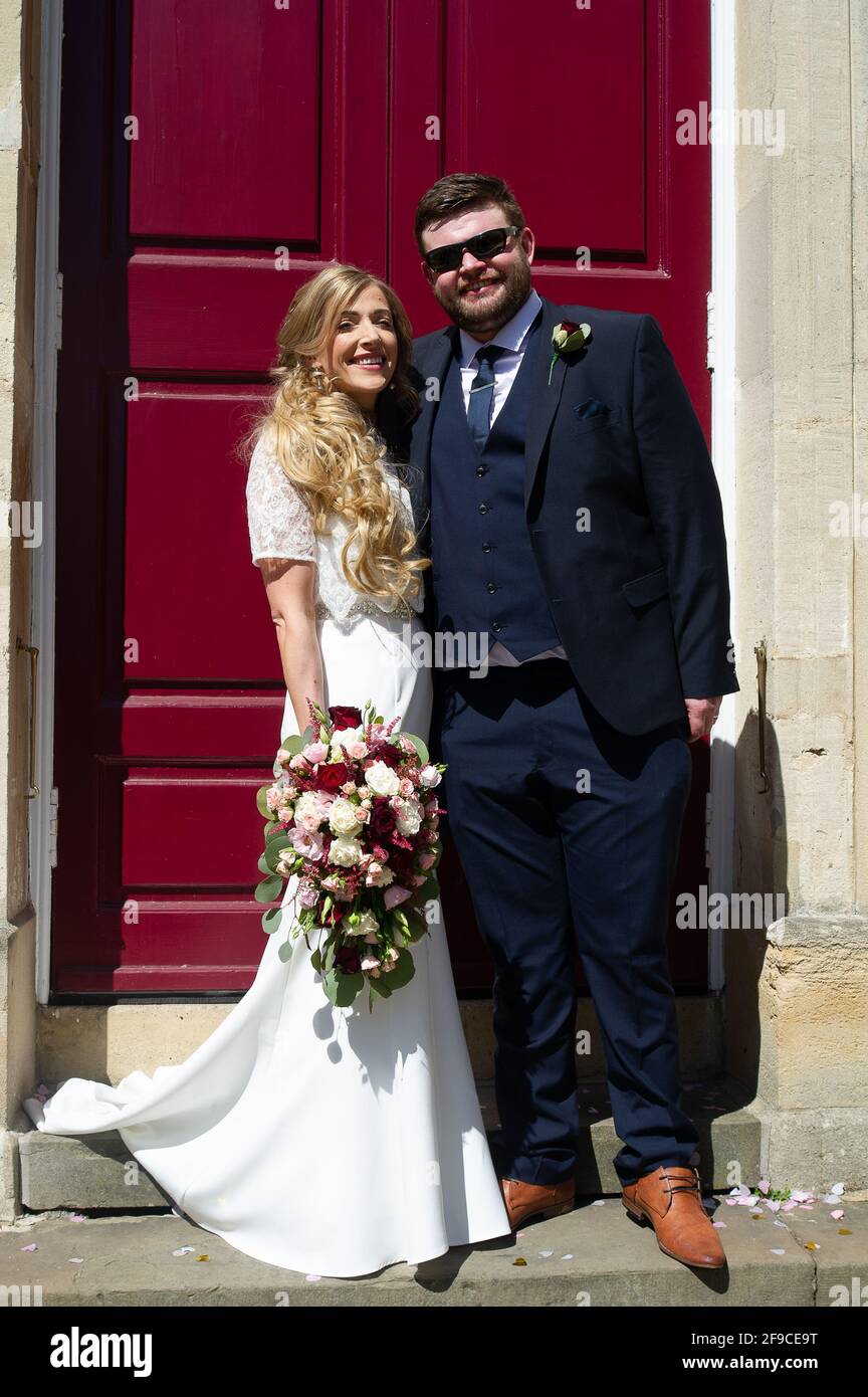Windsor, Berkshire, UK. 17th April, 2021. Matthew and Sarah Anderson ...