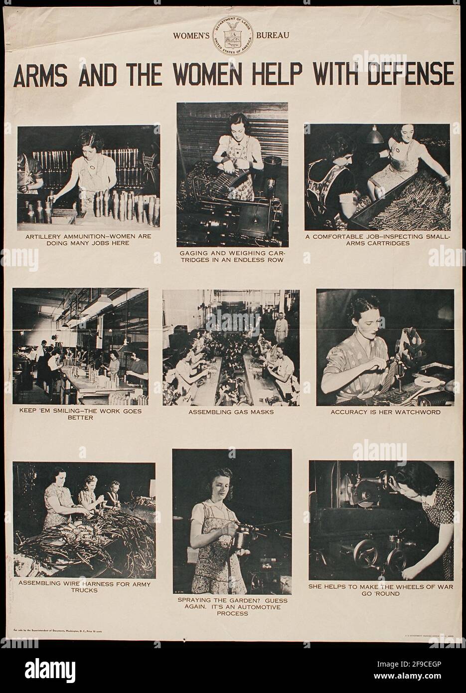 American women at war hi-res stock photography and images - Alamy