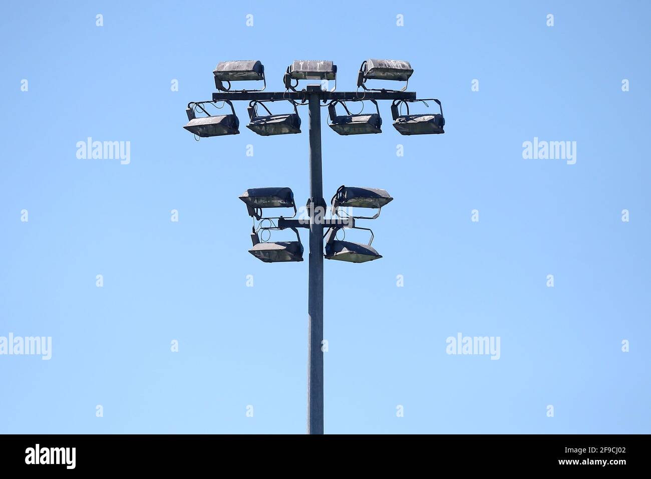 Floodlight pylon hi-res stock photography and images - Alamy