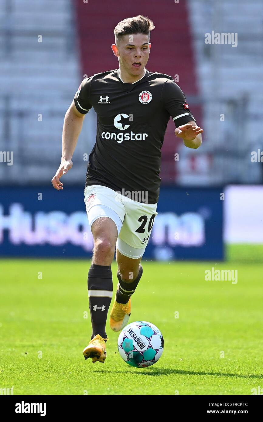 Oliver finn hi-res stock photography and images - Alamy