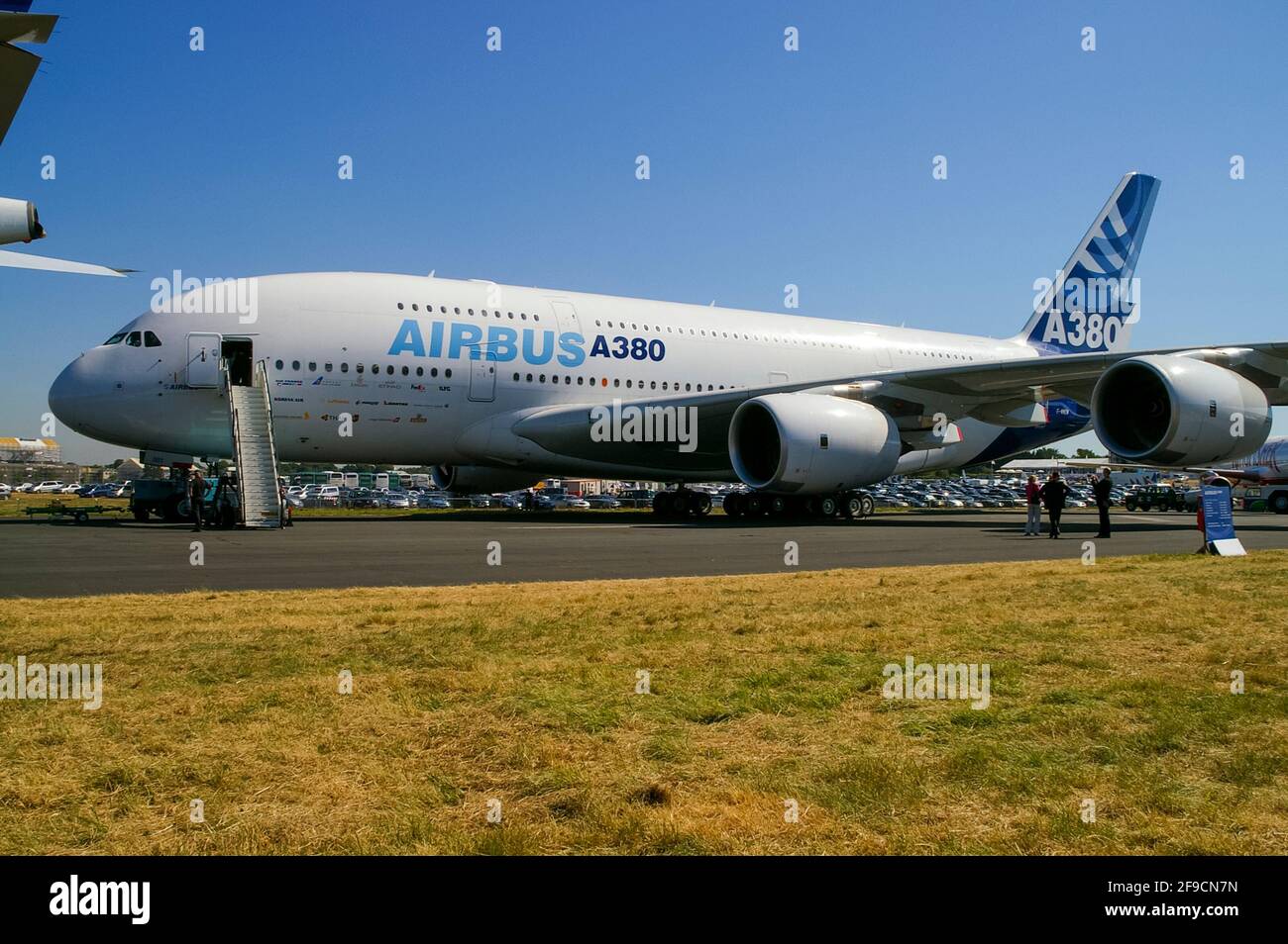 Prototype Airbus A380 MSN001 F-WWOW, on display at Farnborough ...