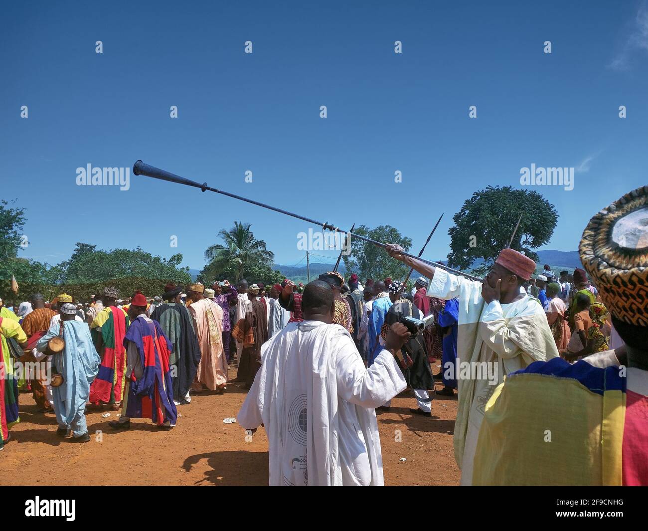 Cameroon traditional hi-res stock photography and images - Alamy