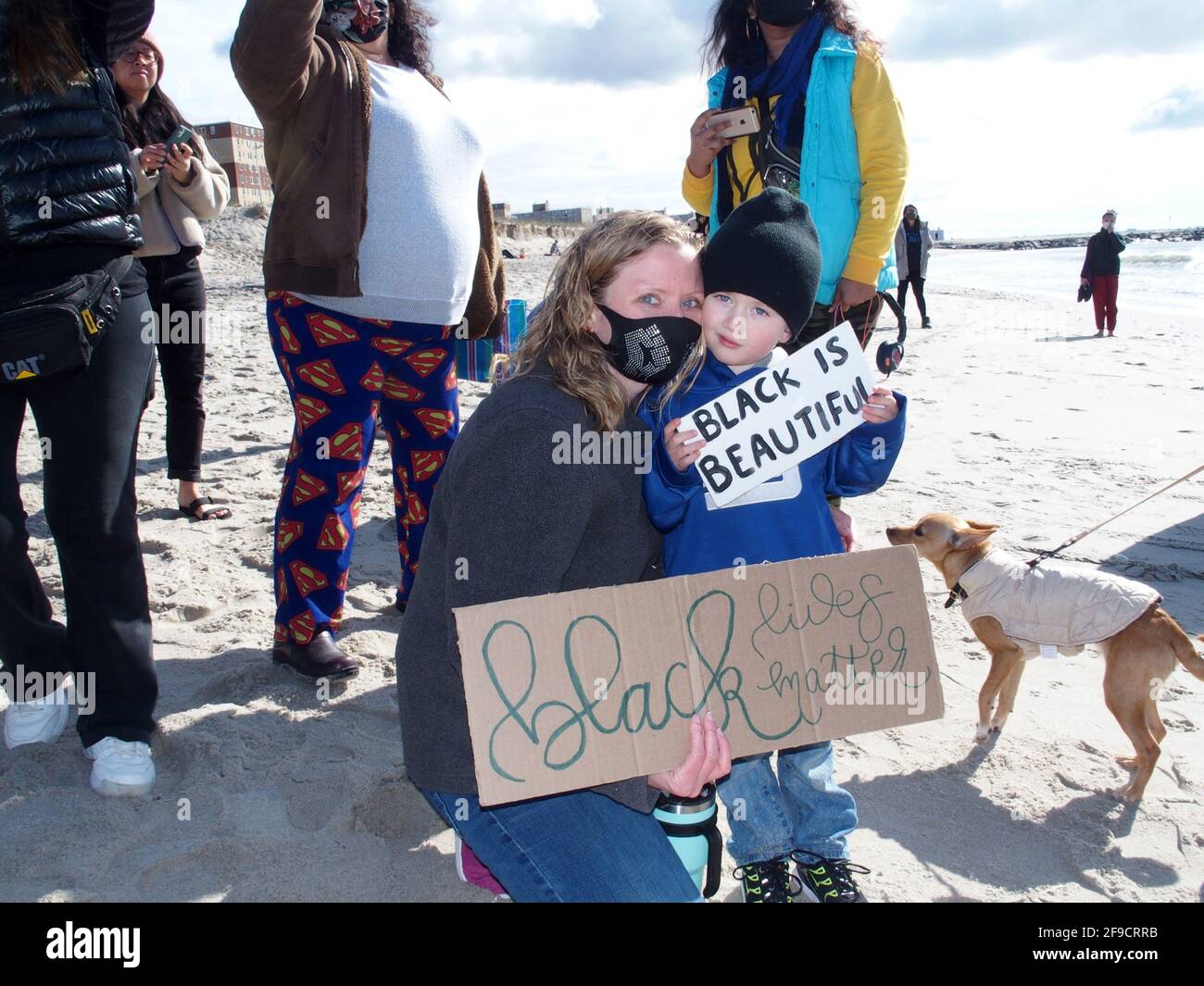 Prayer paddle hi-res stock photography and images - Alamy