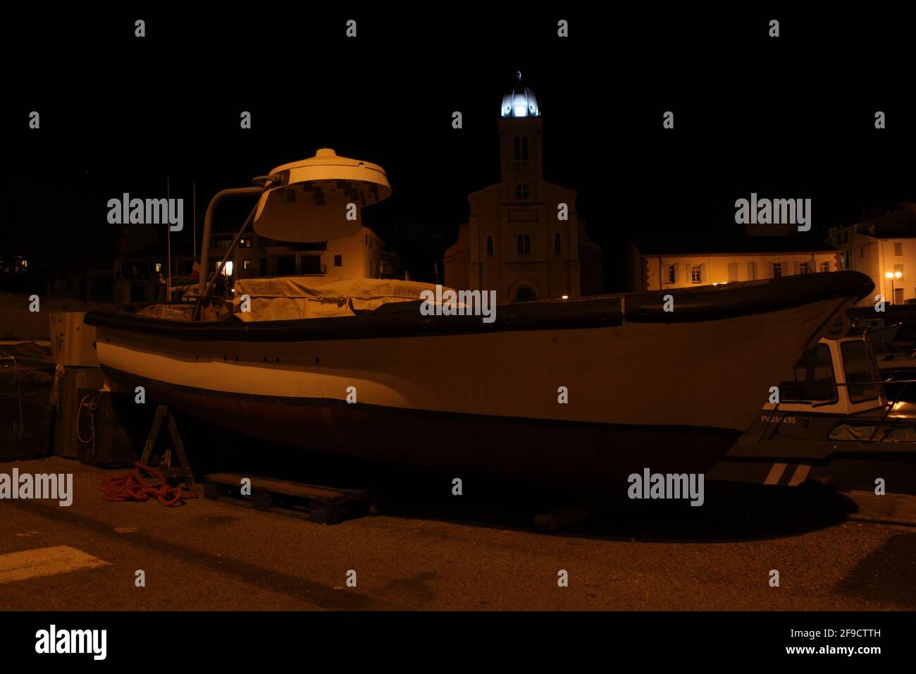 Lantern fishing hi-res stock photography and images - Alamy
