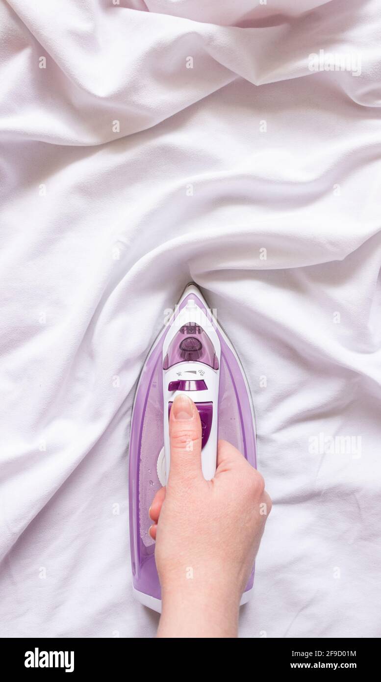 Crumpled cloth hi-res stock photography and images - Alamy