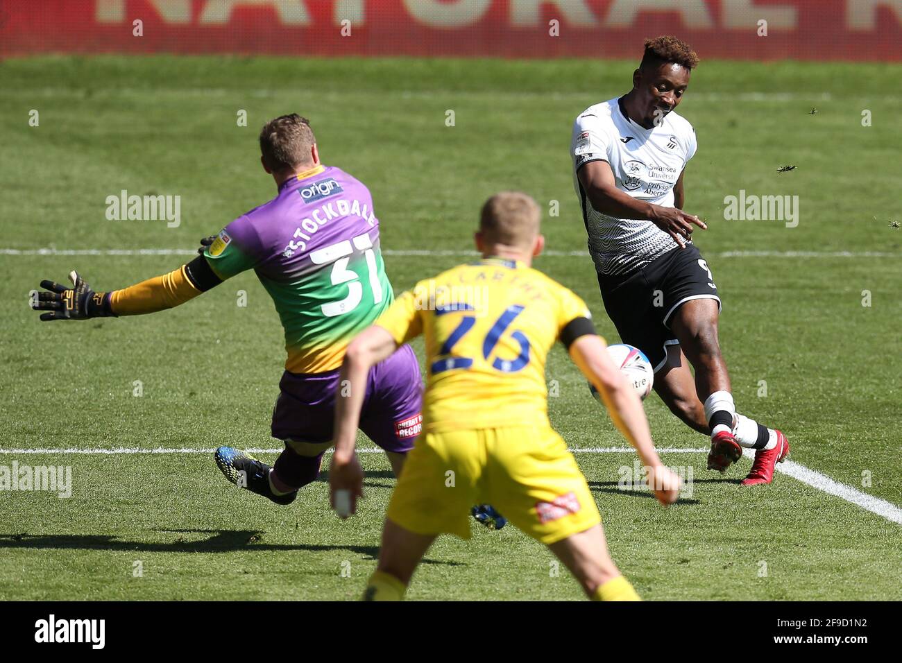 David lowe football hi-res stock photography and images - Alamy