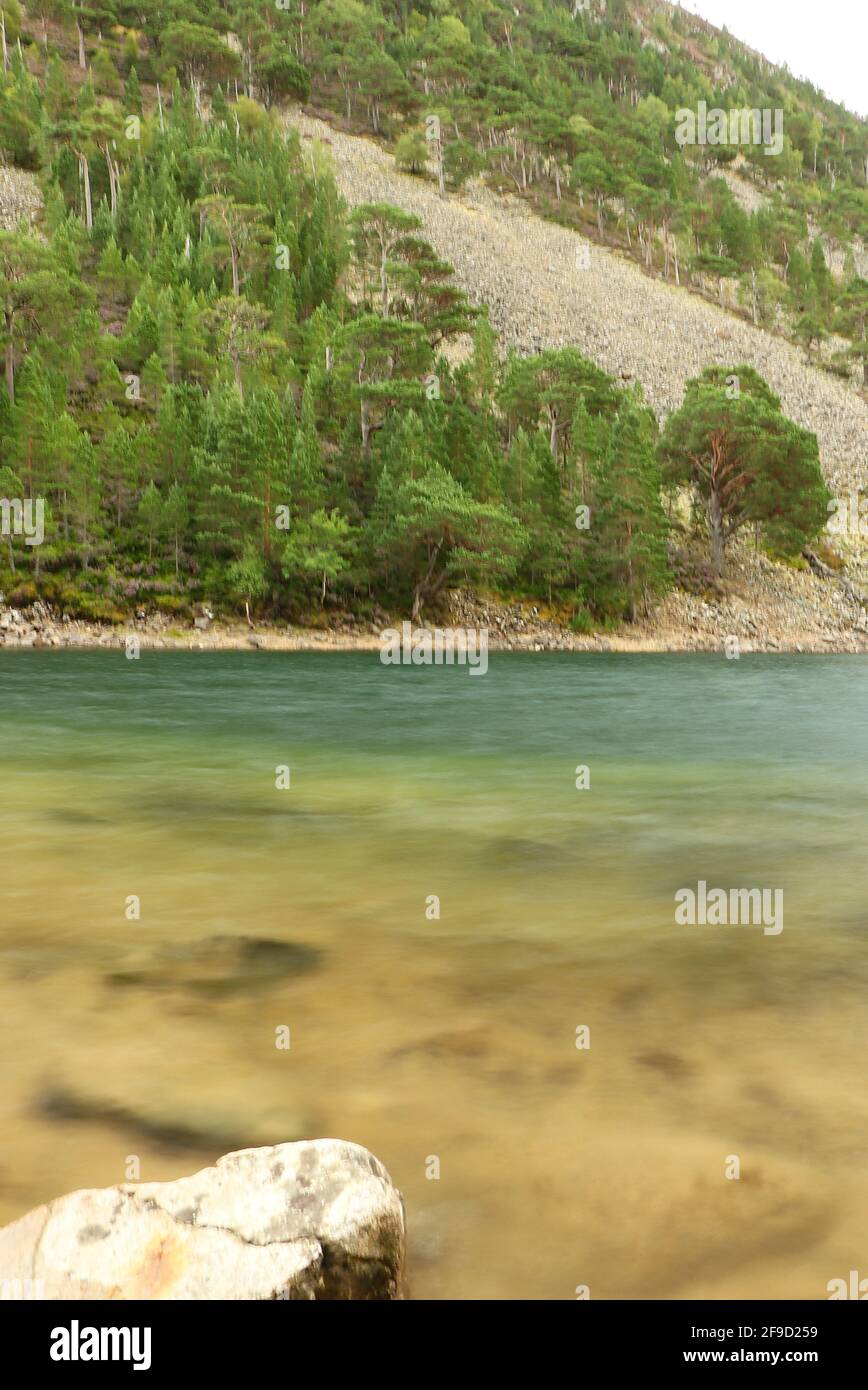 The green loch hi-res stock photography and images - Alamy