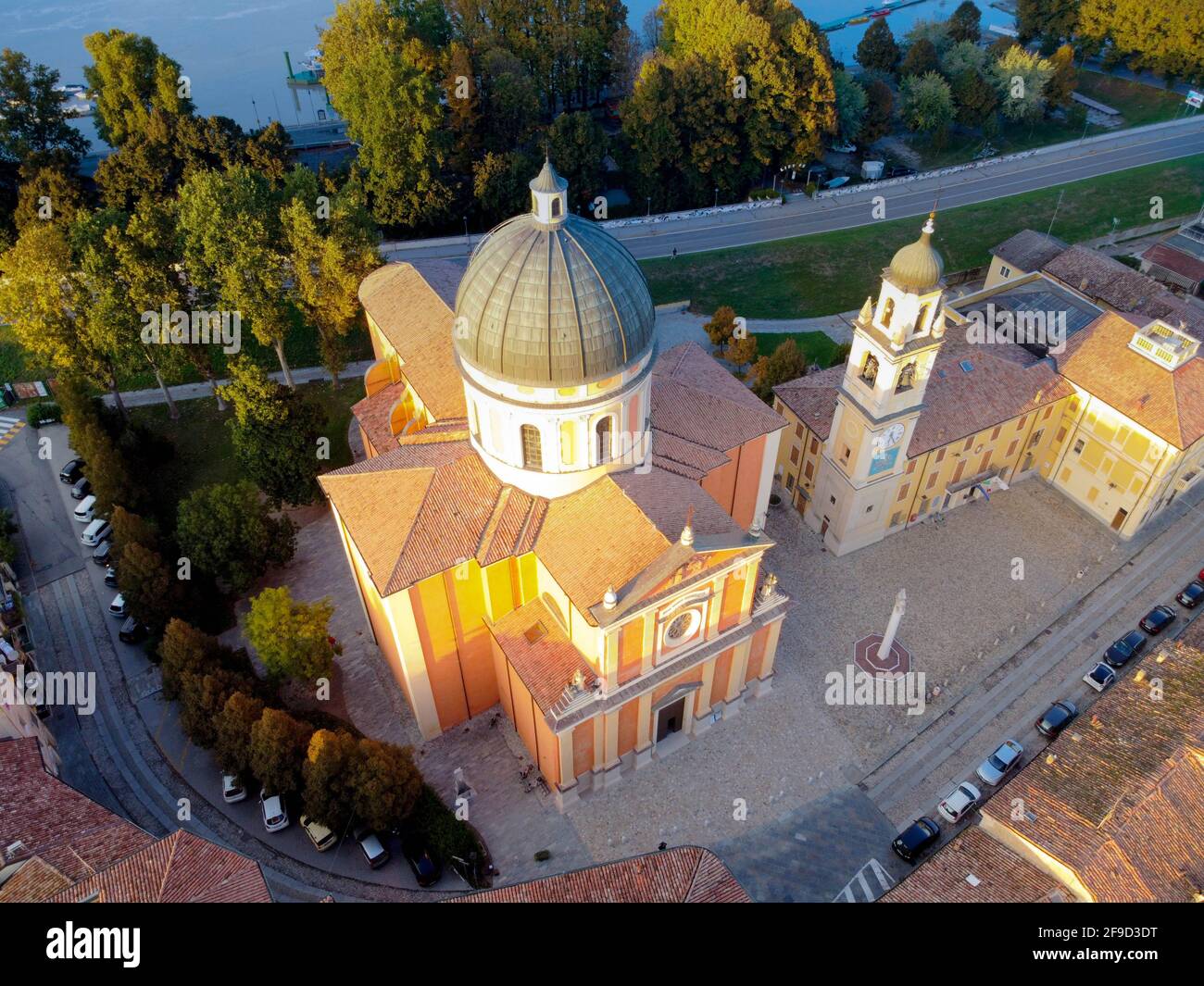 Boretto cathedral boretto hi-res stock photography and images - Alamy