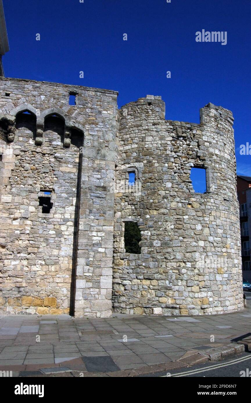 Part of the medieval Watergate in Southampton's town walls. Constructed ...