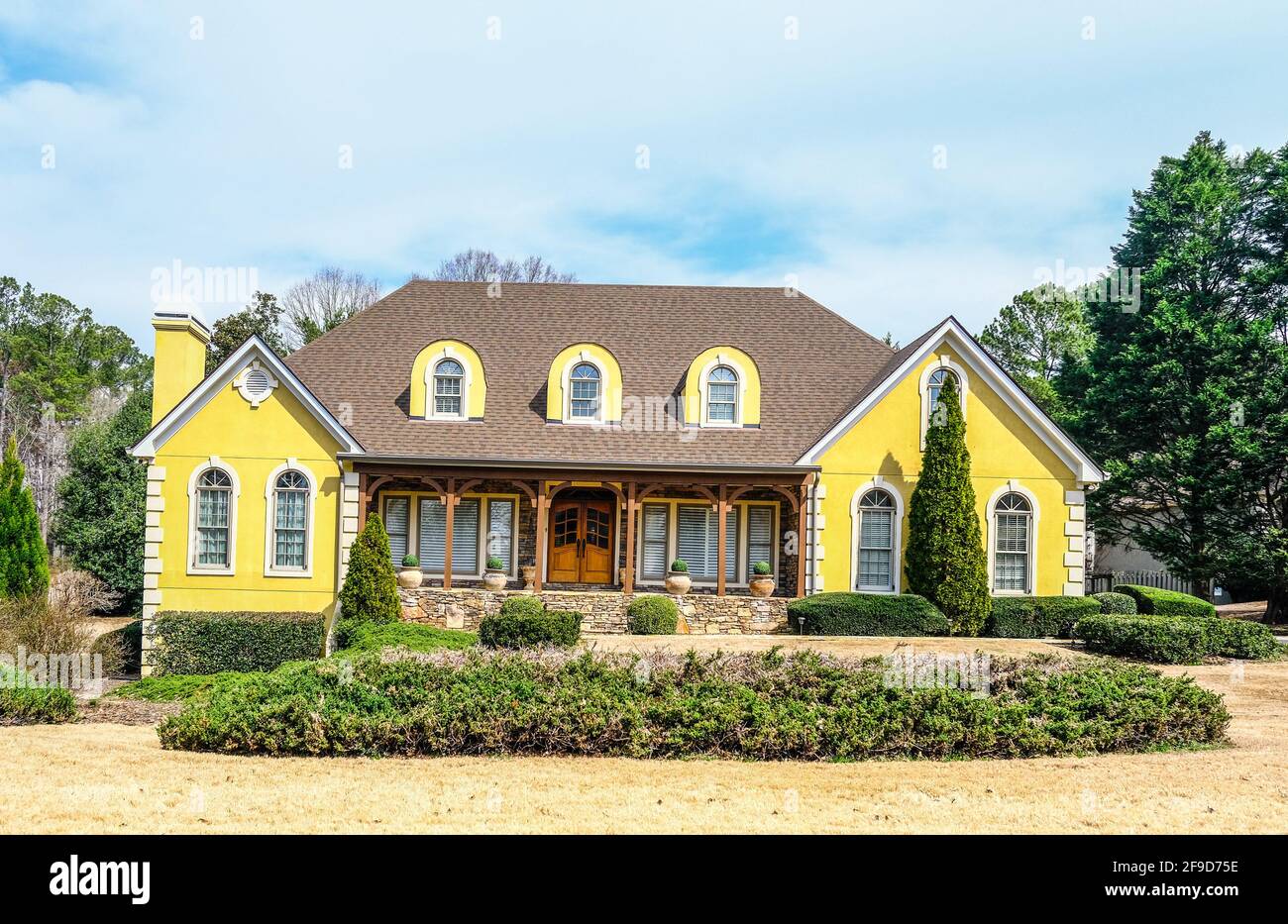 Plaster house hi-res stock photography and images - Alamy