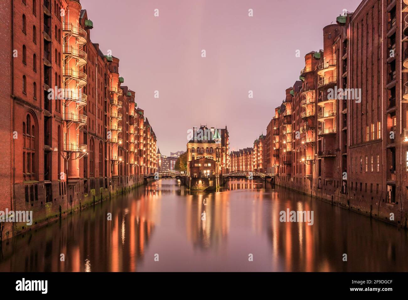 Fleetschloesschen hi-res stock photography and images - Alamy