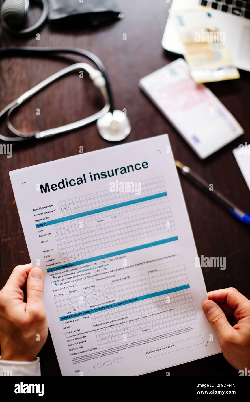 health insurance application Stock Photo - Alamy