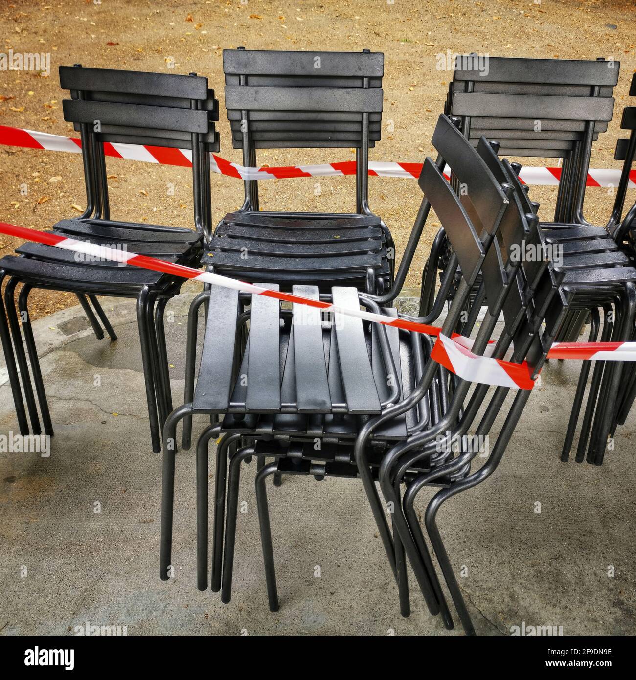 Attached chairs hi-res stock photography and images - Alamy