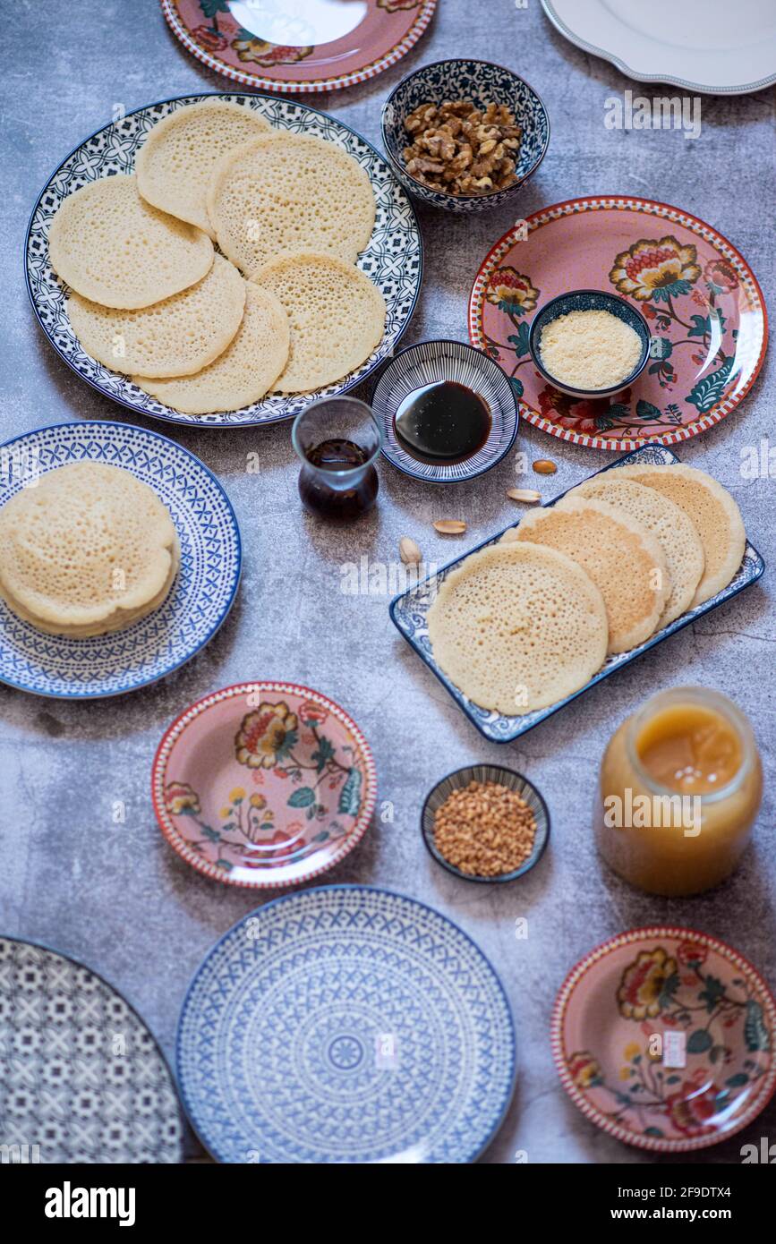Atayef Qatayef, katayef is an Arab dessert commonly served during the ...