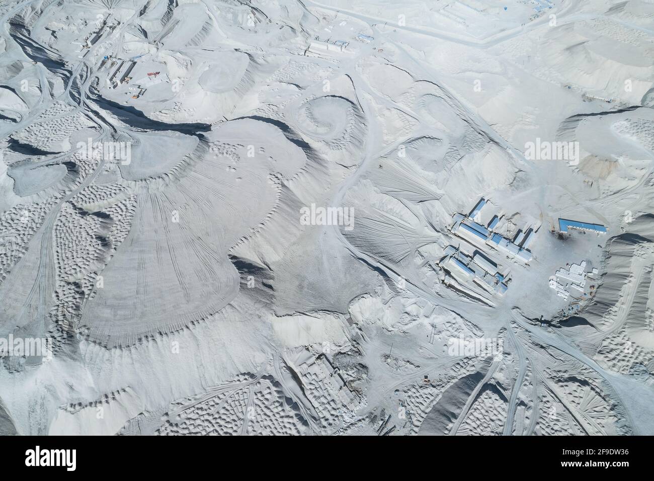 Aerial photography of open-pit asbestos mine Stock Photo - Alamy