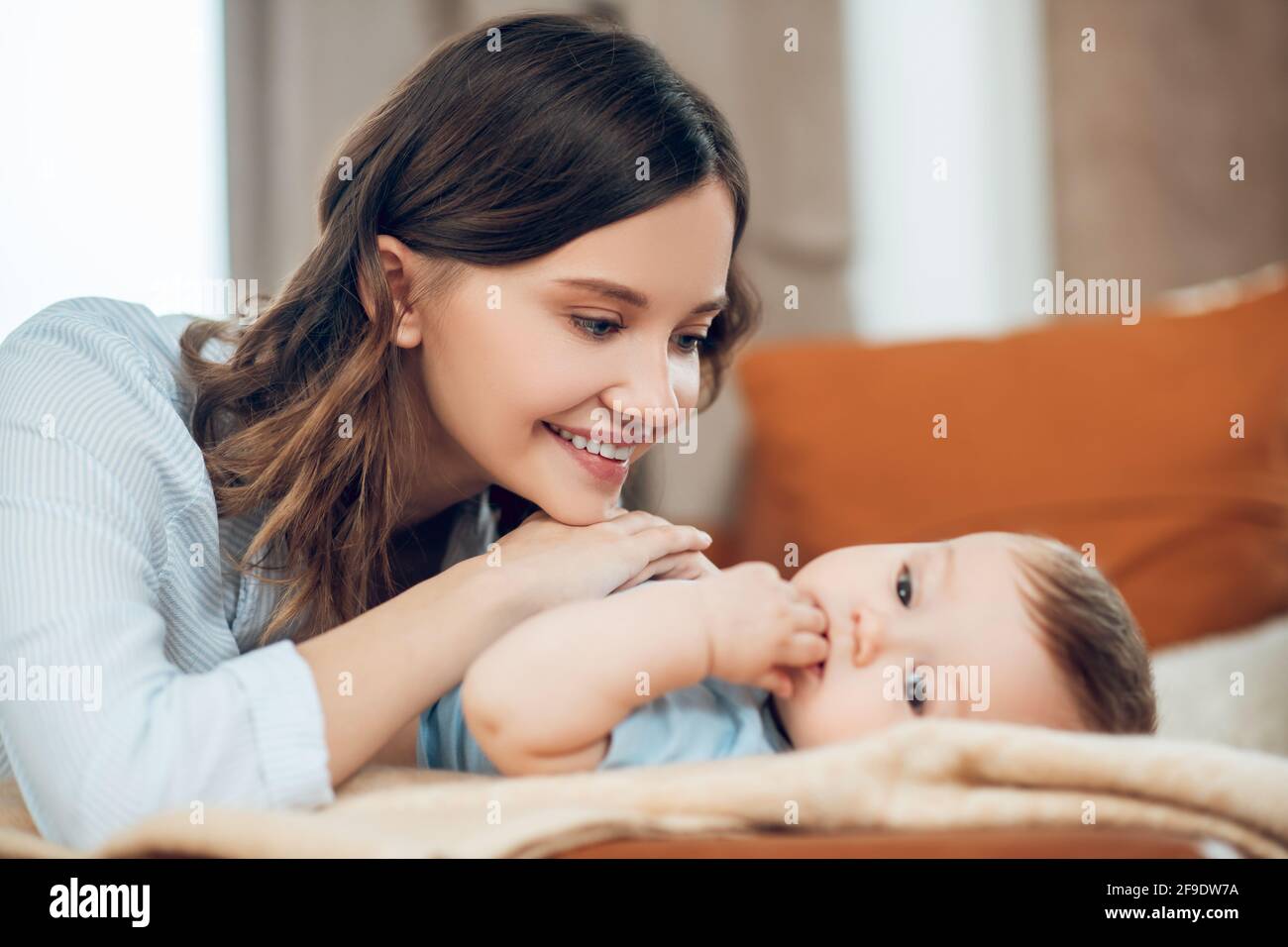 Real life moment hi-res stock photography and images - Alamy