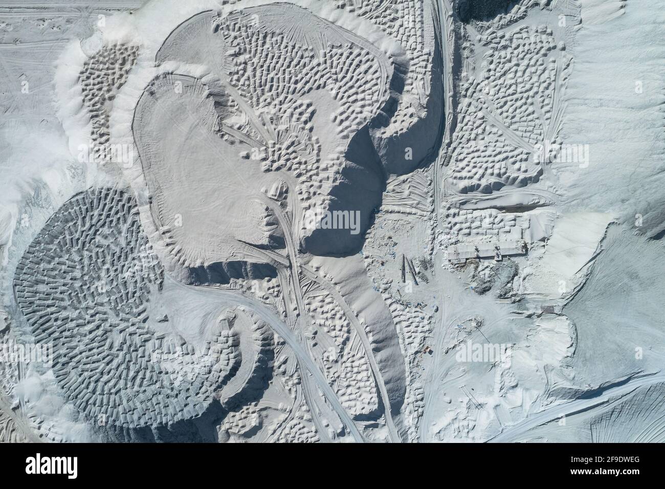 Aerial photography of open-pit asbestos mine Stock Photo - Alamy