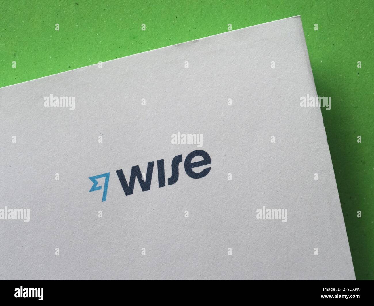 Transferwise card hi-res stock photography and images - Alamy