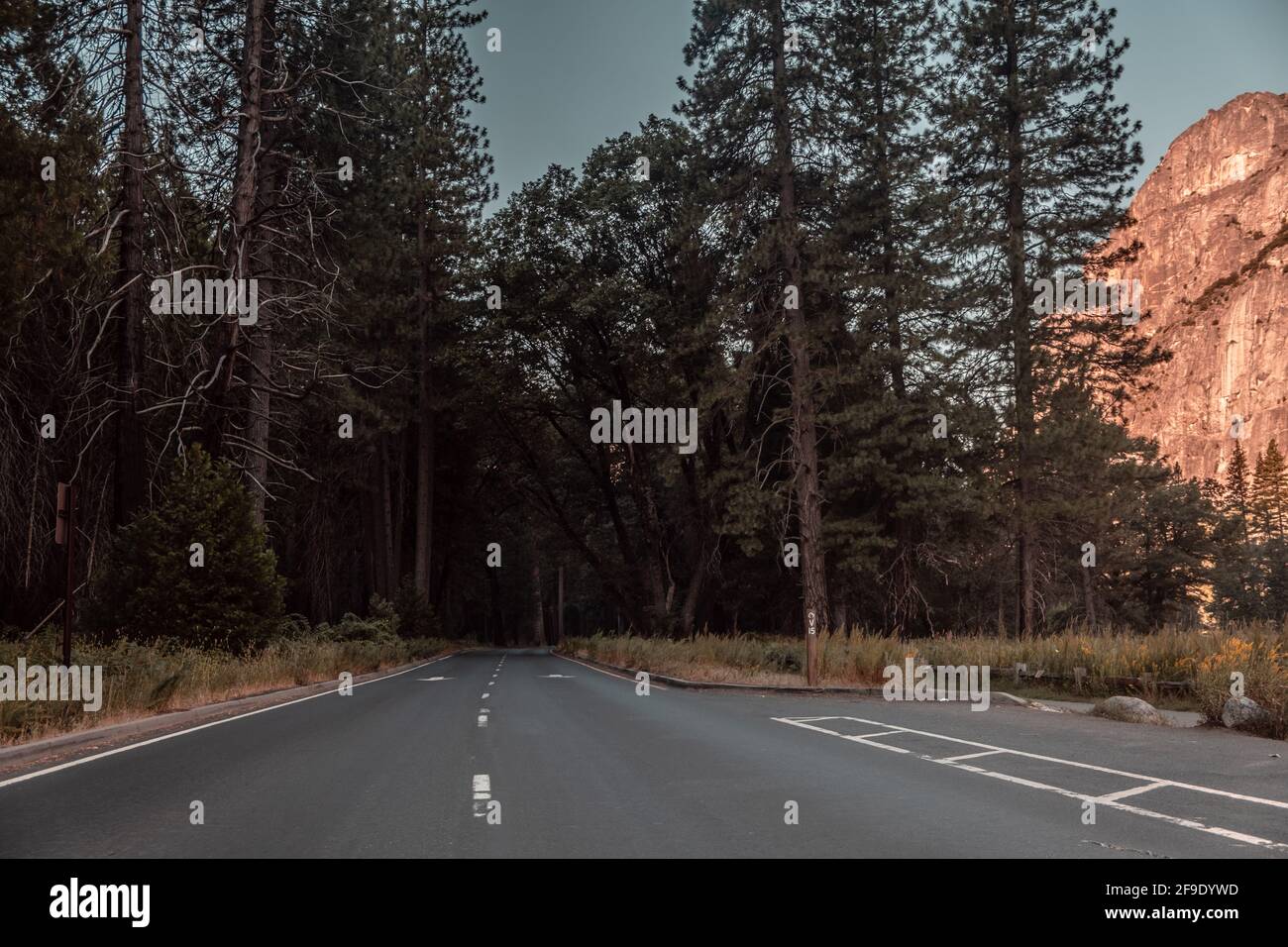 Tourism mountain depression highway hi-res stock photography and images ...