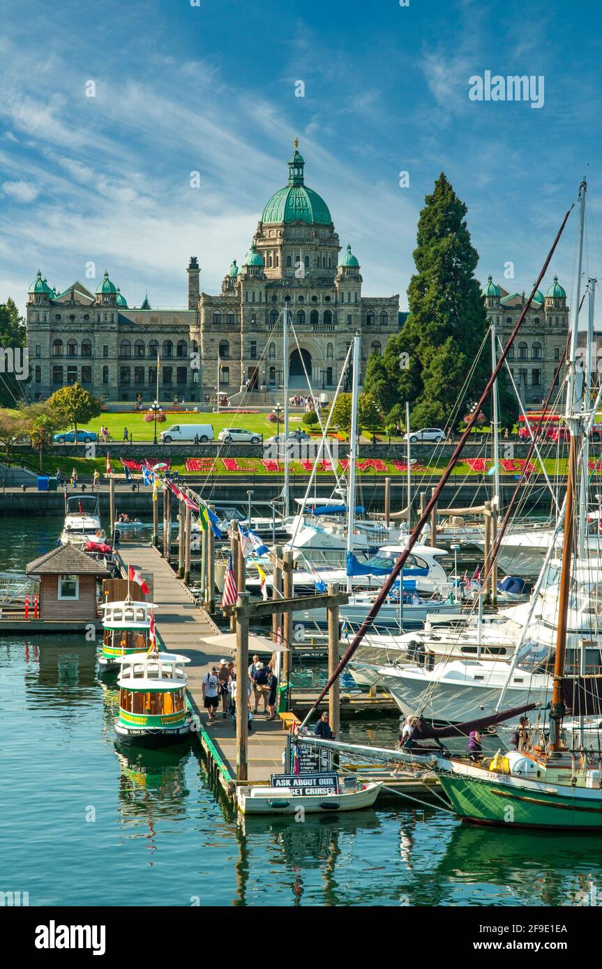 Victoria parliament building hi-res stock photography and images - Alamy
